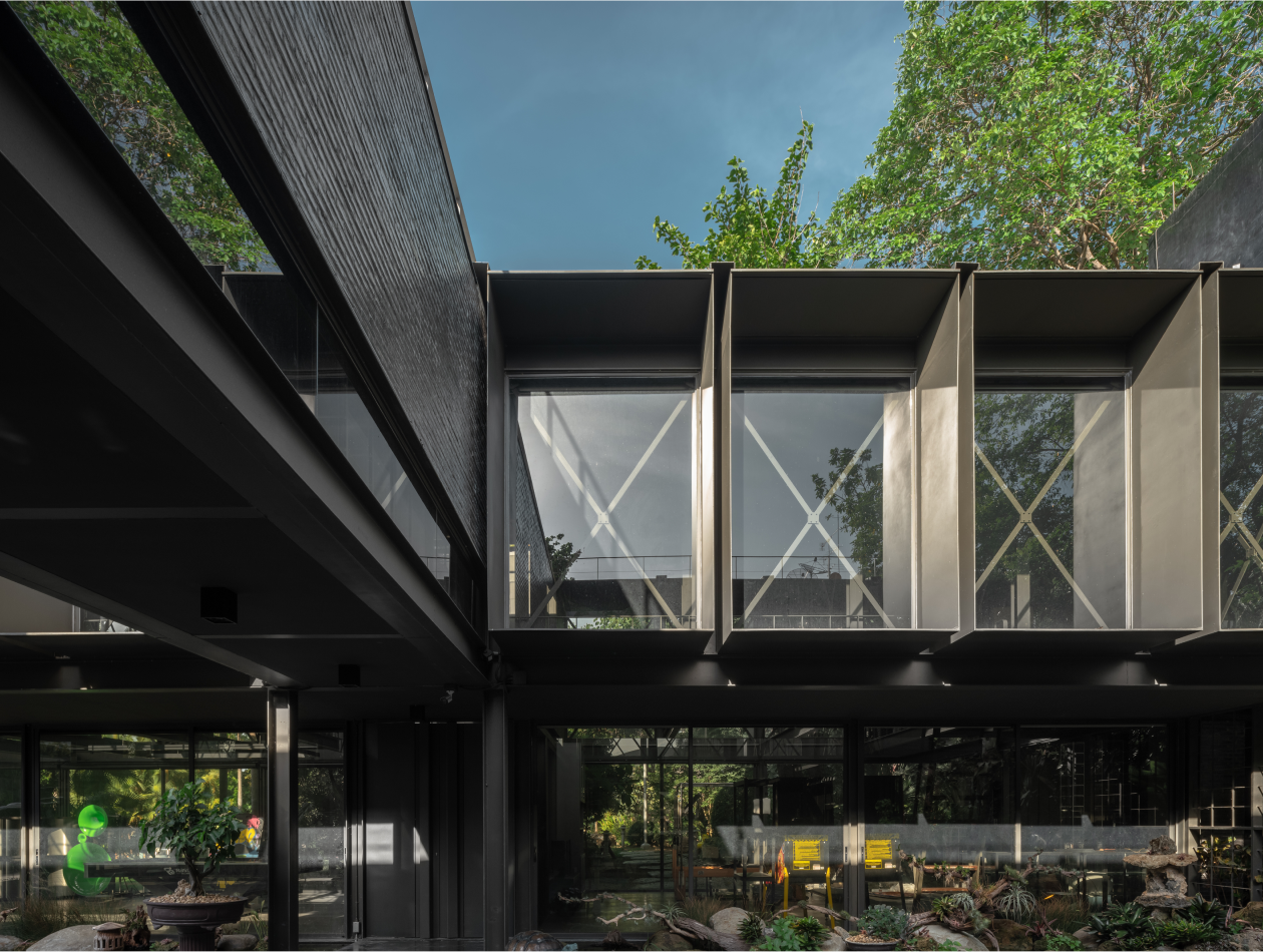 BULL GALLERY – Yan Architects